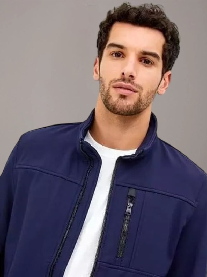 CHOMPA SUAVE CON CIERRE