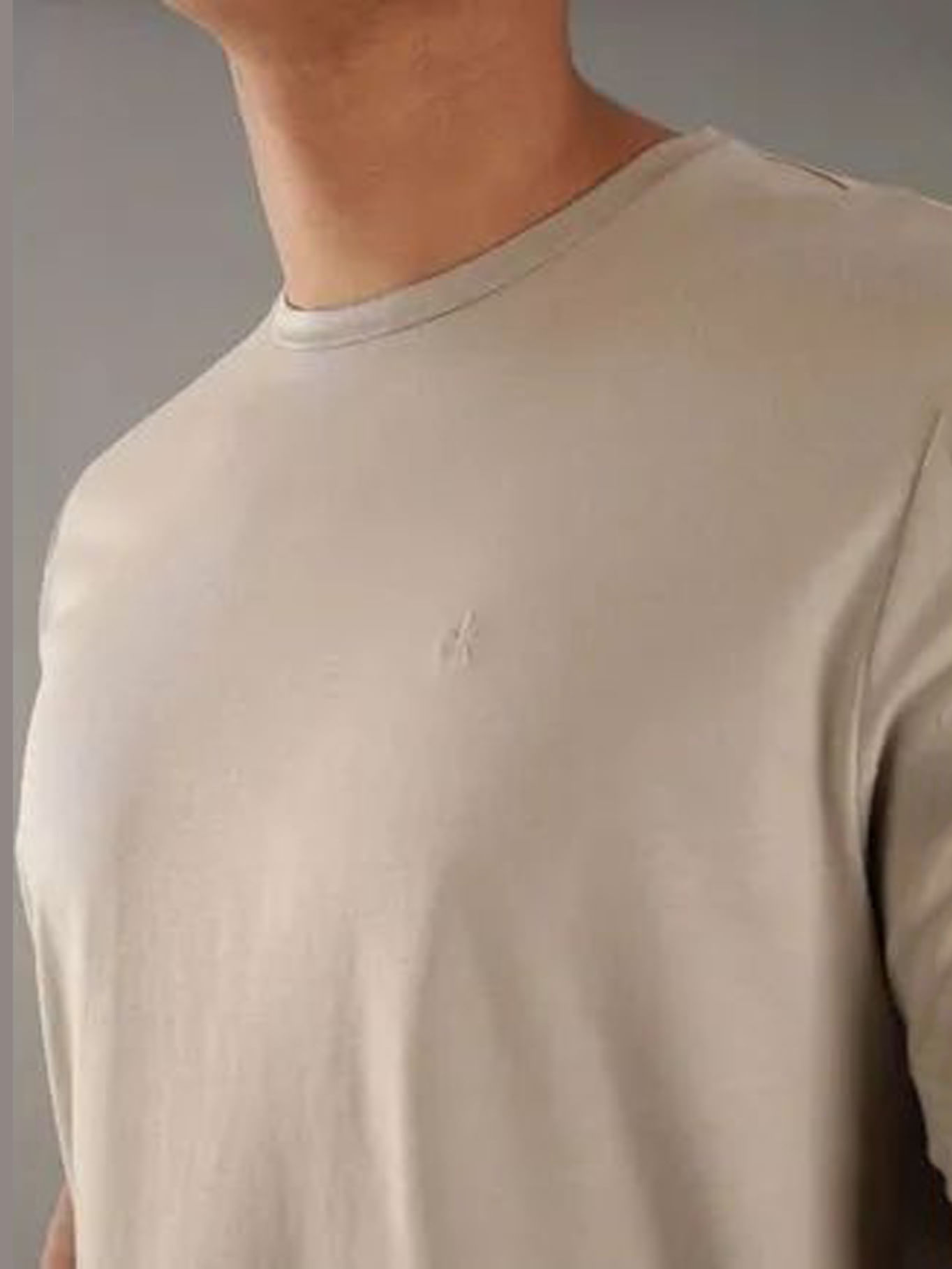 CAMISETA CLASSIC LIQUID TOUCH