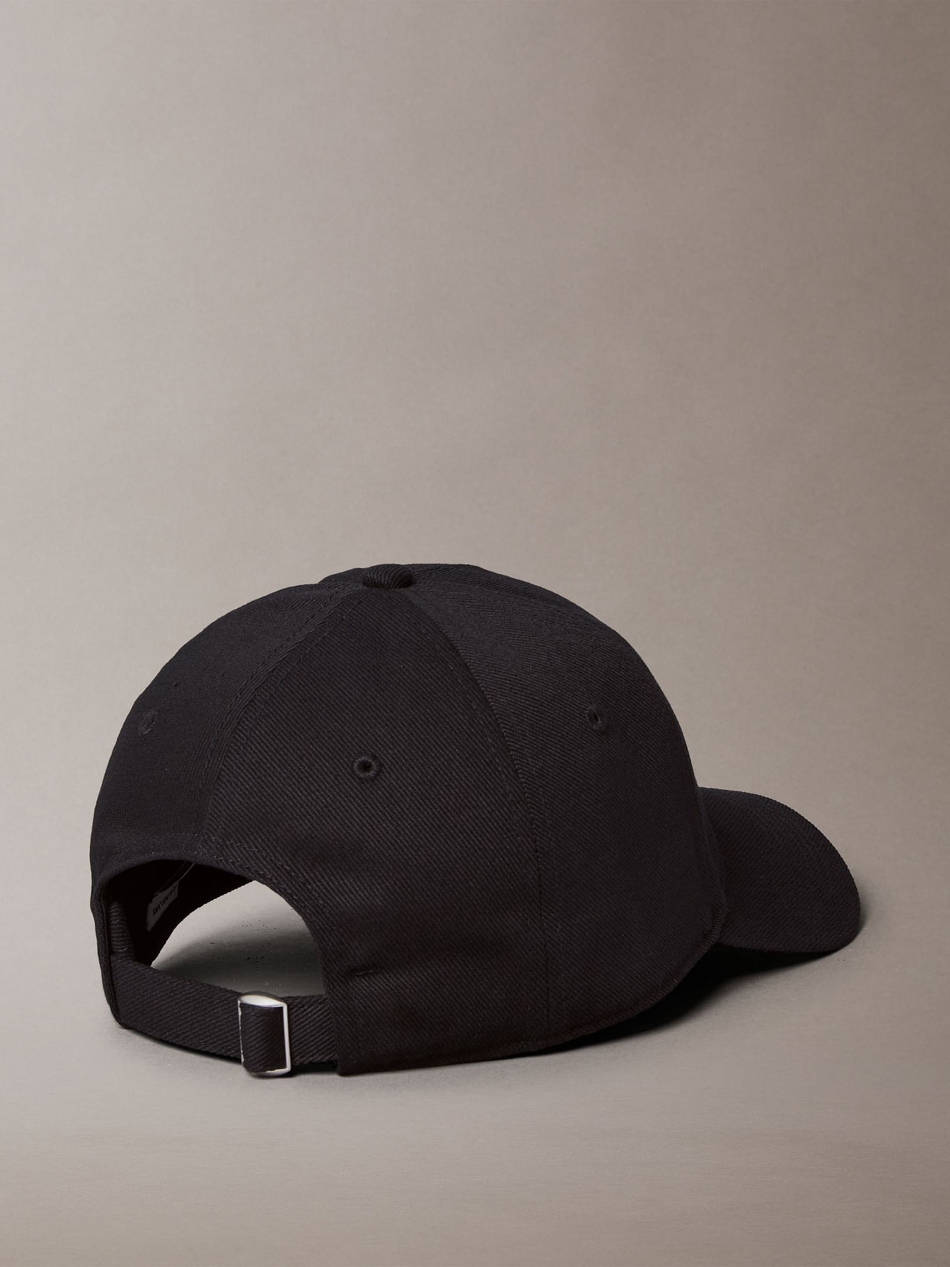 GORRA LARGE MONOGRAM EMBROIDERY